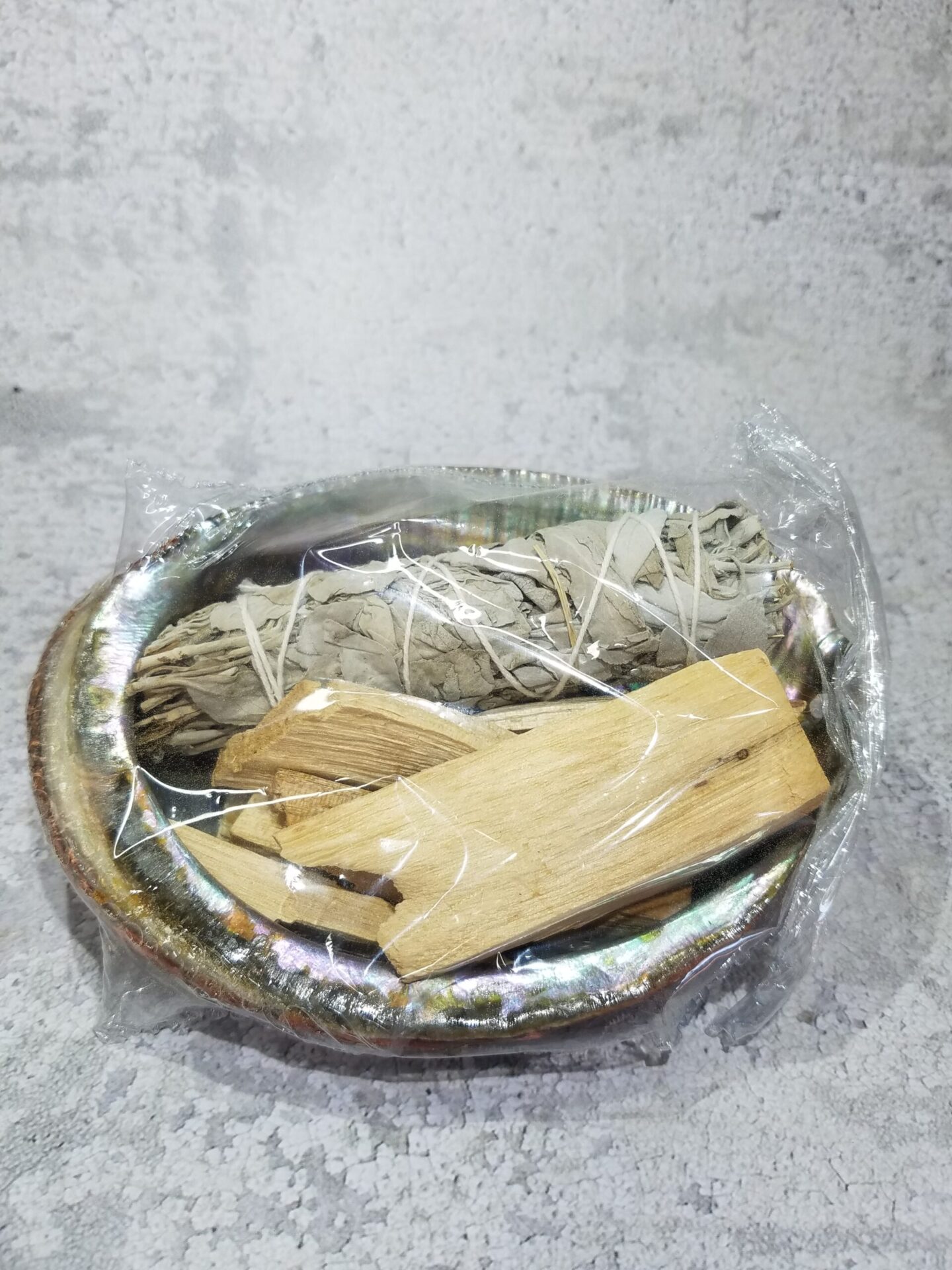 Sage Palo Santo Shell Smudge Clearing Kit - Grounded Lifestyles