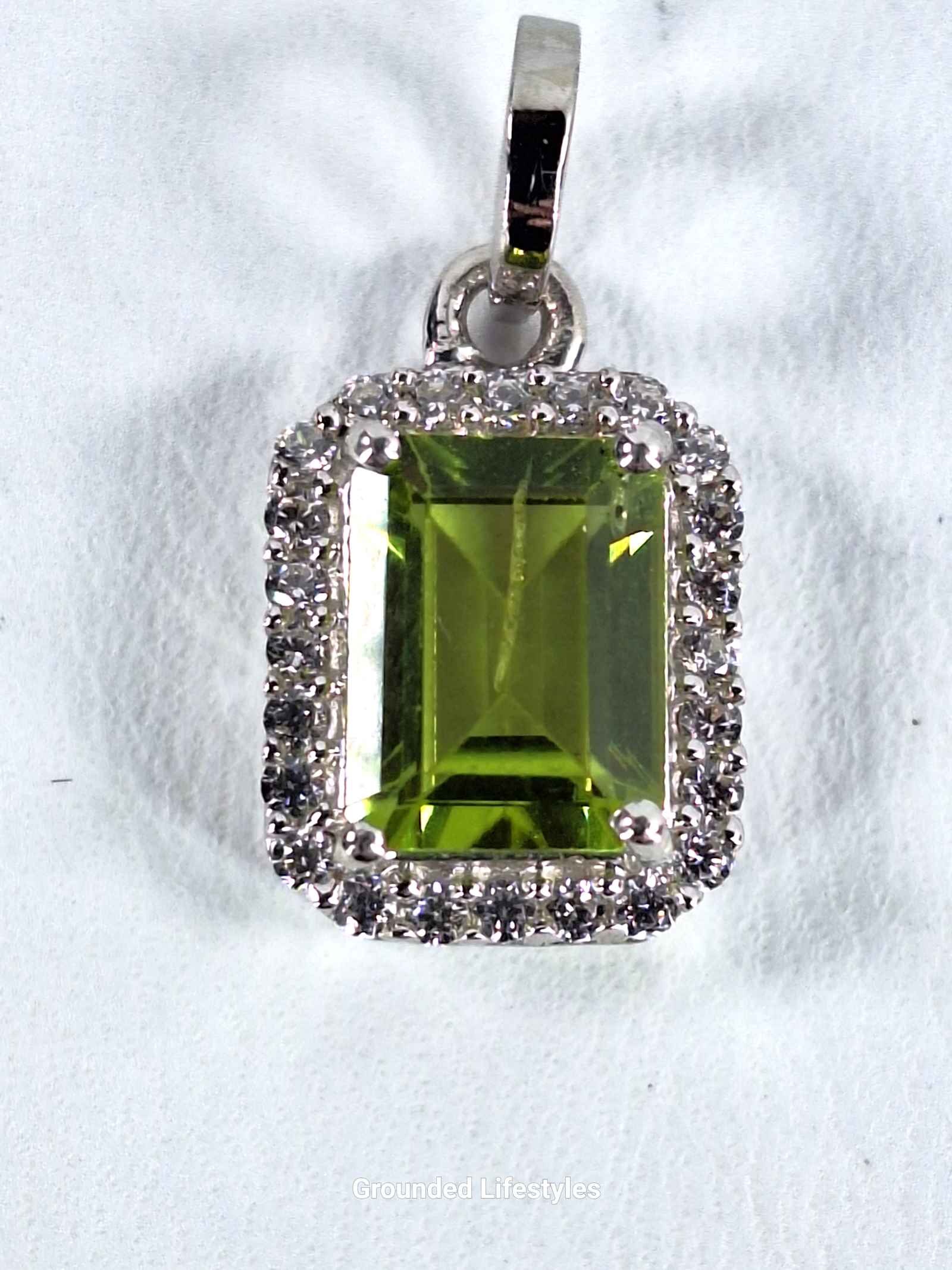 Peridot Faceted Pendant with Cubic Zirconia: Sparkling and Stylish ...